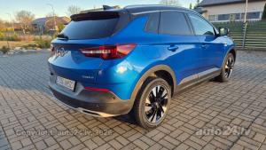 Blue Opel Grandland X 2018 in Tallinn, with an engine capacity of 1.60 L and mileage of 73 thousand km for 16500 €, photo 4 on AUTOMOTO.COM.LV