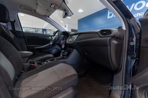 Blue Opel Grandland X 2018 in Tallinn, with an engine capacity of 1.56 L and mileage of 158 thousand km for 11490 €, photo 15 on AUTOMOTO.COM.LV