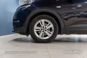 Blue Opel Grandland X 2018 in Tallinn, with an engine capacity of 1.56 L and mileage of 158 thousand km for 11490 €, photo 19 on AUTOMOTO.COM.LV