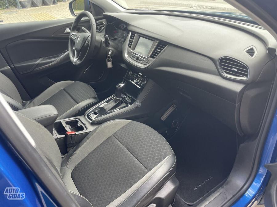 Opel Grandland X 2018 in Kaunas, with an engine capacity of 1.60 L and mileage of 355 thousand km for 8400 €, photo 12 on AUTOMOTO.COM.LV