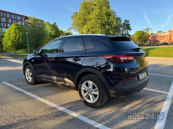 Opel Grandland X 2018 in Tallinn, with an engine capacity of 1.20 L and mileage of 122 thousand km for 12500 €, photo 5 on AUTOMOTO.COM.LV