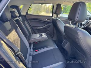 Opel Grandland X 2018 Tallina, ar dzinēja tilpumu 1.20 L un nobraukumu 122 tūkst. km par 12500 €, foto 14 vietnē AUTOMOTO.COM.LV