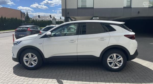 Opel Grandland X 2018 in Kaunas, with an engine capacity of 1.60 L and mileage of 196 thousand km for 10400 €, photo 2 on AUTOMOTO.COM.LV