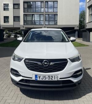 Opel Grandland X 2018 in Kaunas, with an engine capacity of 1.60 L and mileage of 196 thousand km for 10400 €, photo 8 on AUTOMOTO.COM.LV