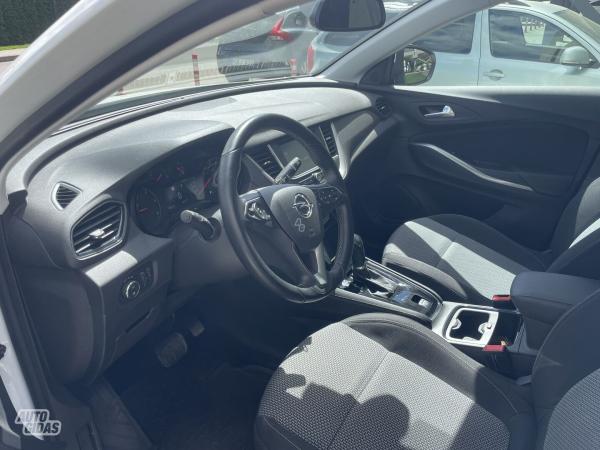 Opel Grandland X 2018 in Kaunas, with an engine capacity of 1.60 L and mileage of 196 thousand km for 10400 €, photo 8 on AUTOMOTO.COM.LV