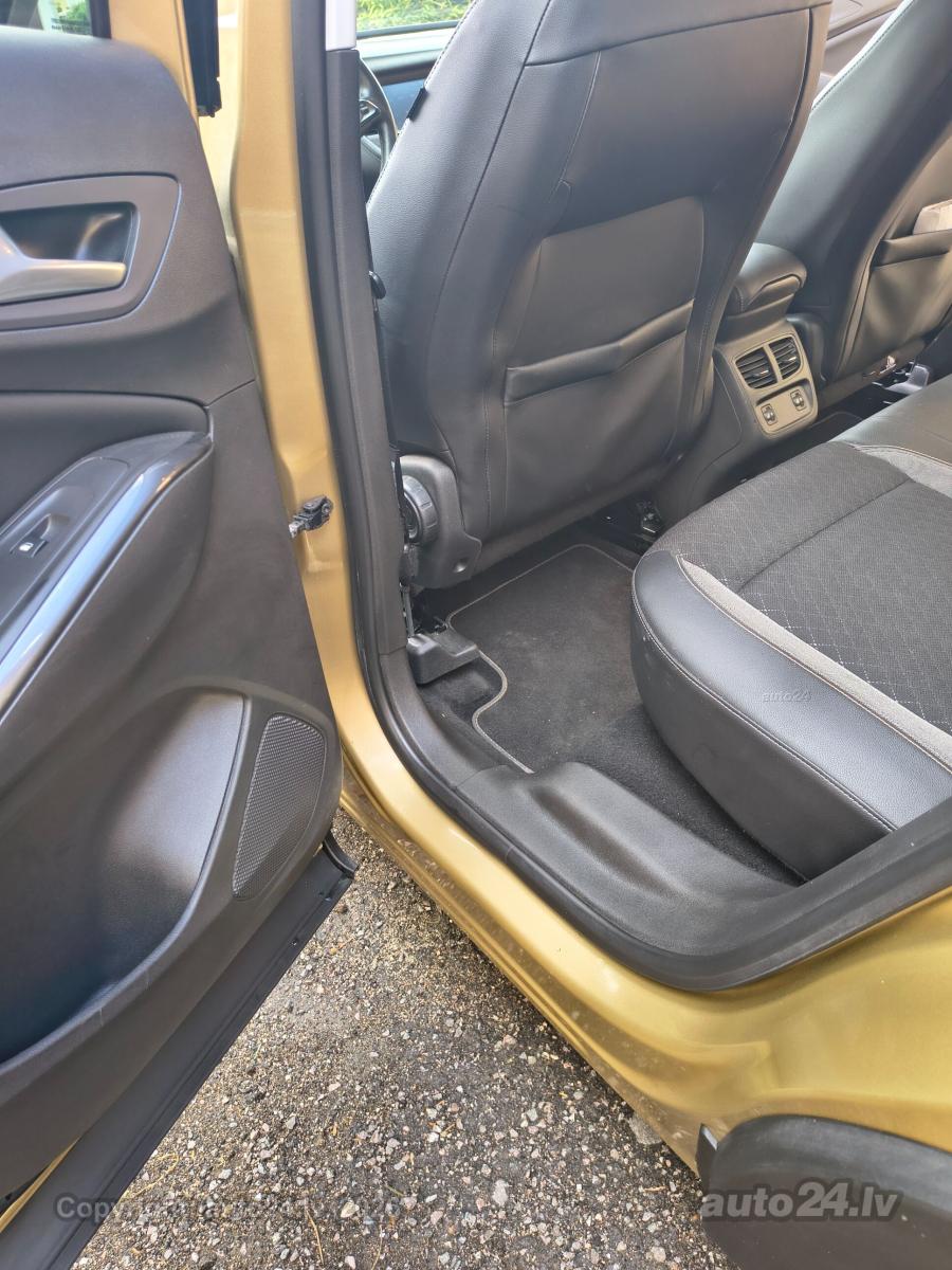 Opel Grandland X 2018 Tallina, ar dzinēja tilpumu 1.60 L un nobraukumu 74 tūkst. km par 14900 €, foto 9 vietnē AUTOMOTO.COM.LV