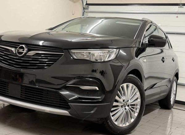Opel Grandland X 2019 in Kaunas, with an engine capacity of 1.20 L and mileage of 188 thousand km for 11990 €, photo 3 on AUTOMOTO.COM.LV