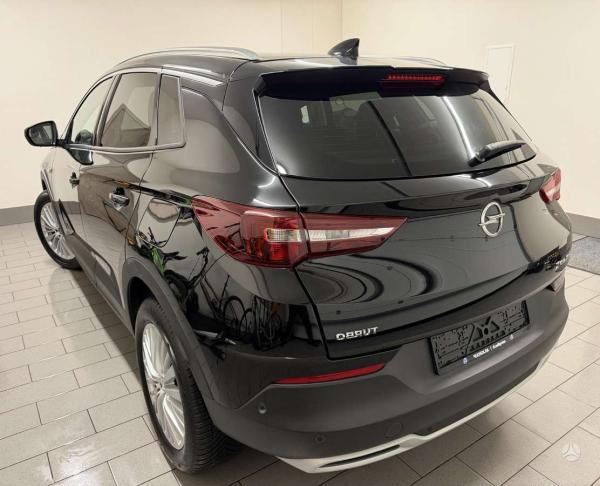 Opel Grandland X 2019 in Kaunas, with an engine capacity of 1.20 L and mileage of 188 thousand km for 11990 €, photo 4 on AUTOMOTO.COM.LV