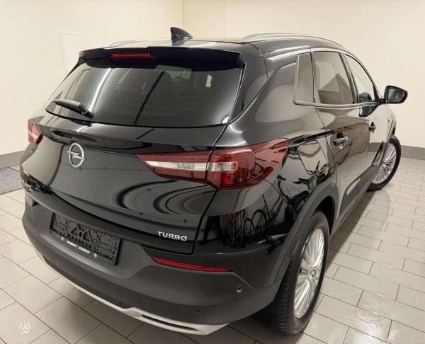 Opel Grandland X 2019 in Kaunas, with an engine capacity of 1.20 L and mileage of 188 thousand km for 11990 €, photo 5 on AUTOMOTO.COM.LV