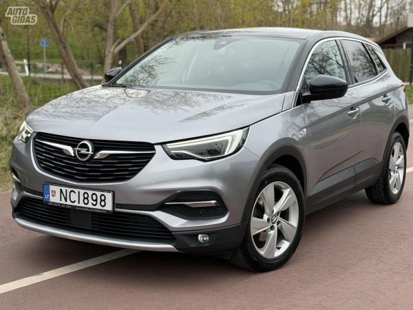 Opel Grandland X 2019 in Siauliai, with an engine capacity of 1.50 L and mileage of 211 thousand km for 11300 €, photo 3 on AUTOMOTO.COM.LV