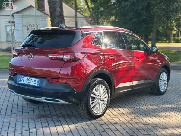 Opel Grandland X 2019 in Utena, with an engine capacity of 1.20 L and mileage of 177 thousand km for 9700 €, photo 3 on AUTOMOTO.COM.LV