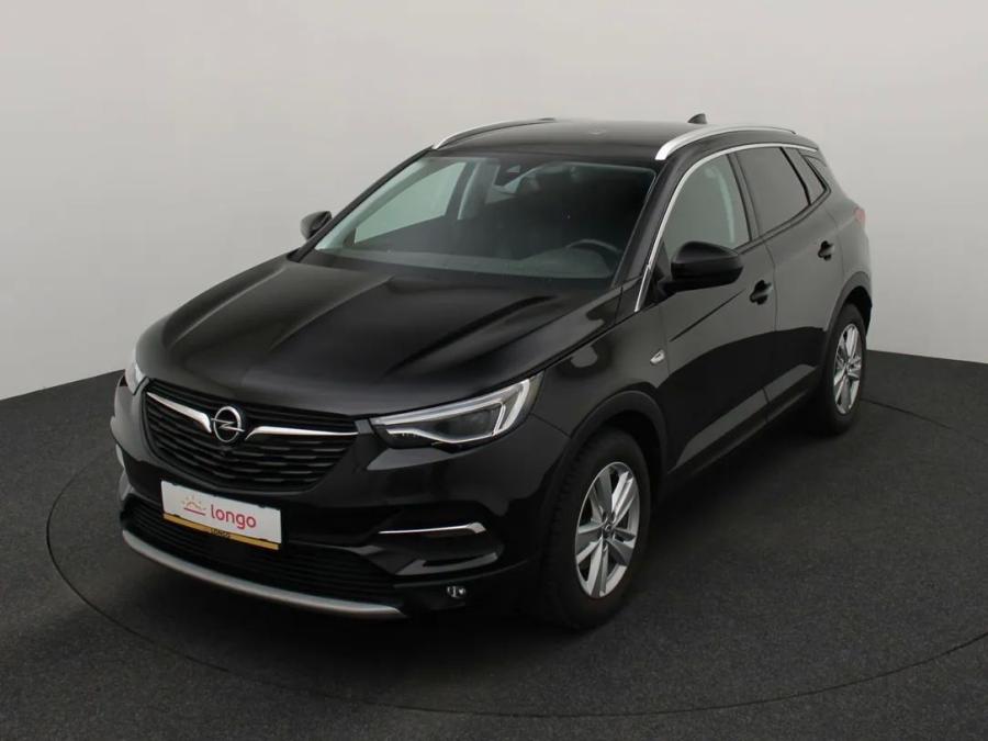 Opel Grandland X 2021 in Vilnius, with an engine capacity of 1.20 L and mileage of 169 thousand km for 12099 €, photo 1 on AUTOMOTO.COM.LV