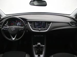 Opel Grandland X 2021 in Vilnius, with an engine capacity of 1.20 L and mileage of 169 thousand km for 12099 €, photo 3 on AUTOMOTO.COM.LV