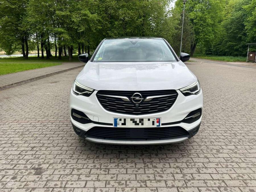Opel Grandland X 2021 in Taurage, with an engine capacity of 1.50 L and mileage of 164 thousand km for 9900 €, photo 3 on AUTOMOTO.COM.LV
