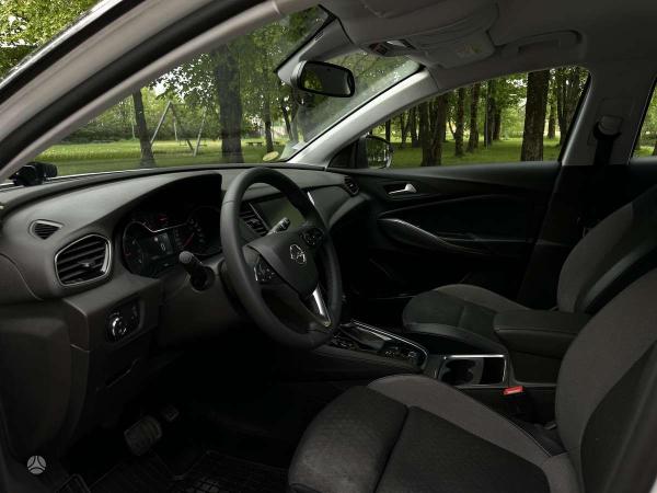 Opel Grandland X 2021 Tauragė, ar dzinēja tilpumu 1.50 L un nobraukumu 164 tūkst. km par 9900 €, foto 10 vietnē AUTOMOTO.COM.LV