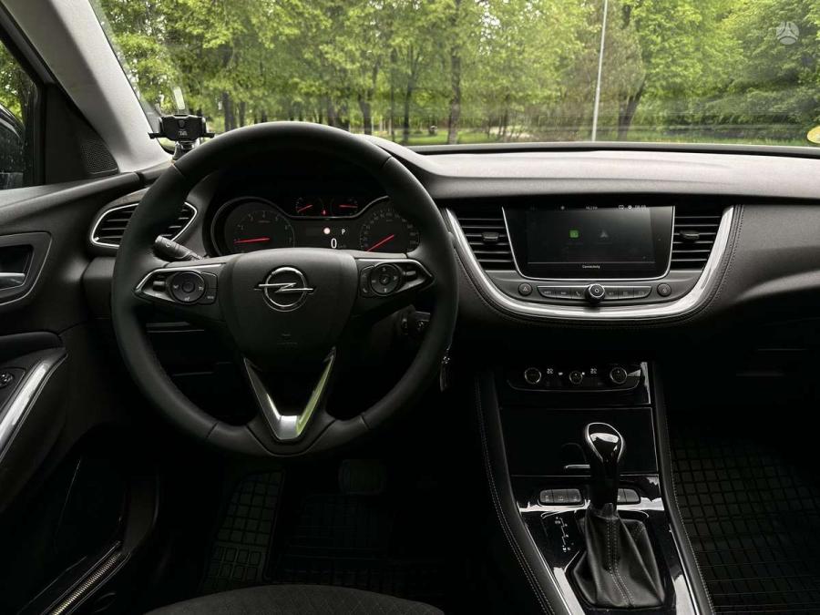 Opel Grandland X 2021 in Taurage, with an engine capacity of 1.50 L and mileage of 164 thousand km for 9900 €, photo 13 on AUTOMOTO.COM.LV