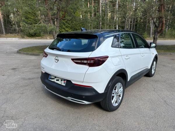 Opel Grandland X 2021 in Taurage, with an engine capacity of 1.50 L and mileage of 164 thousand km for 10900 €, photo 3 on AUTOMOTO.COM.LV