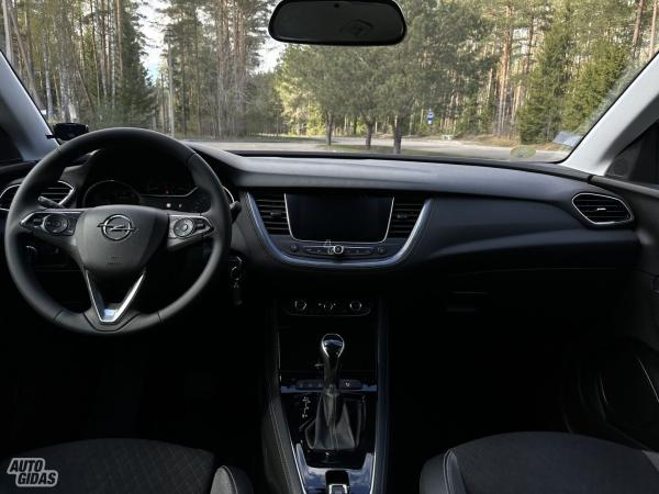 Opel Grandland X 2021 in Taurage, with an engine capacity of 1.50 L and mileage of 164 thousand km for 10900 €, photo 10 on AUTOMOTO.COM.LV