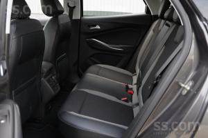 Grey Opel Grandland X 2017 in Tukums, with an engine capacity of 1.60 L and mileage of 200 thousand km for 10900 €, photo 10 on AUTOMOTO.COM.LV