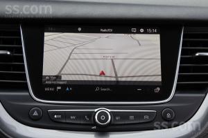Grey Opel Grandland X 2017 in Tukums, with an engine capacity of 1.60 L and mileage of 200 thousand km for 10900 €, photo 12 on AUTOMOTO.COM.LV