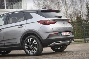 Pelēks Opel Grandland X 2018 Tukums, ar dzinēja tilpumu 1.50 L un nobraukumu 178 tūkst. km par 12990 €, foto 9 vietnē AUTOMOTO.COM.LV