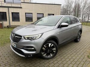 Grey Opel Grandland X 2018 in Taurage, with an engine capacity of 1.20 L and mileage of 148 thousand km for 10200 €, photo  on AUTOMOTO.COM.LV
