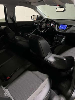Pelēks Opel Grandland X 2018 Klaipėda, ar dzinēja tilpumu 1.56 L un nobraukumu 167 tūkst. km par 11999 €, foto 18 vietnē AUTOMOTO.COM.LV