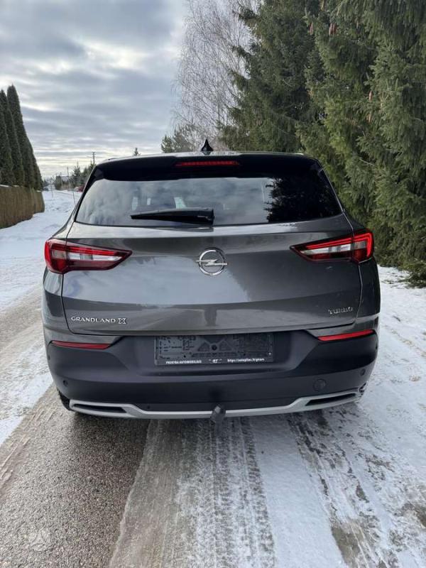 Grey Opel Grandland X 2018 in Alytus, with an engine capacity of 1.20 L and mileage of 157 thousand km for 9950 €, photo 8 on AUTOMOTO.COM.LV