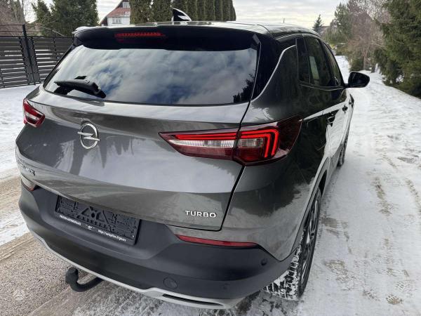 Grey Opel Grandland X 2018 in Alytus, with an engine capacity of 1.20 L and mileage of 157 thousand km for 9950 €, photo 9 on AUTOMOTO.COM.LV
