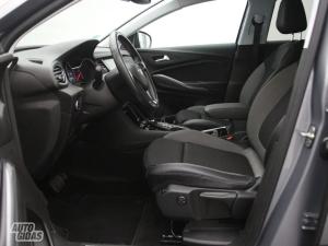 Серый Опель Grandland X 2018 в Вильнюс, объемом двигателя 1.20 л и пробегом 138 тыс. км за 11299 €, фото 5 на AUTOMOTO.COM.LV