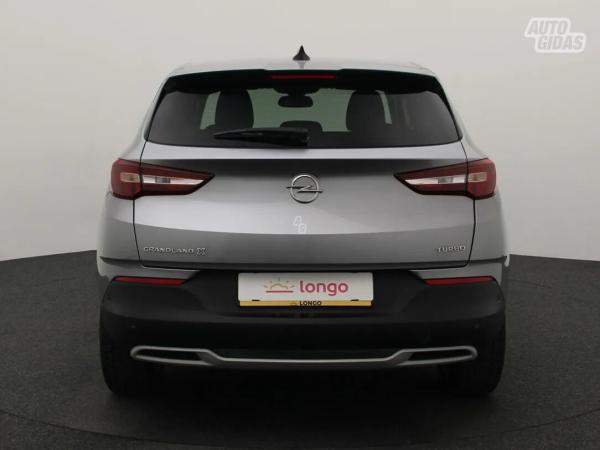 Grey Opel Grandland X 2018 in Vilnius, with an engine capacity of 1.20 L and mileage of 138 thousand km for 11299 €, photo 5 on AUTOMOTO.COM.LV