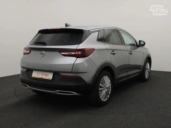 Grey Opel Grandland X 2018 in Vilnius, with an engine capacity of 1.20 L and mileage of 138 thousand km for 11299 €, photo 8 on AUTOMOTO.COM.LV