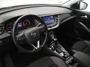 Серый Опель Grandland X 2018 в Вильнюс, объемом двигателя 1.20 л и пробегом 138 тыс. км за 11299 €, фото 17 на AUTOMOTO.COM.LV