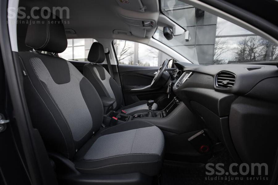 Серый Опель Grandland X 2018 в Елгава, объемом двигателя 1.20 л и пробегом 103 тыс. км за 9500 €, фото 15 на AUTOMOTO.COM.LV