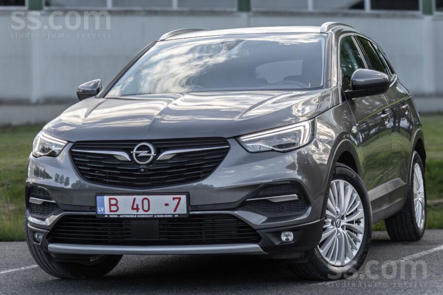 Grey Opel Grandland X 2018 in Tukums, with an engine capacity of 2.00 L and mileage of 201 thousand km for 13490 €, photo 1 on AUTOMOTO.COM.LV