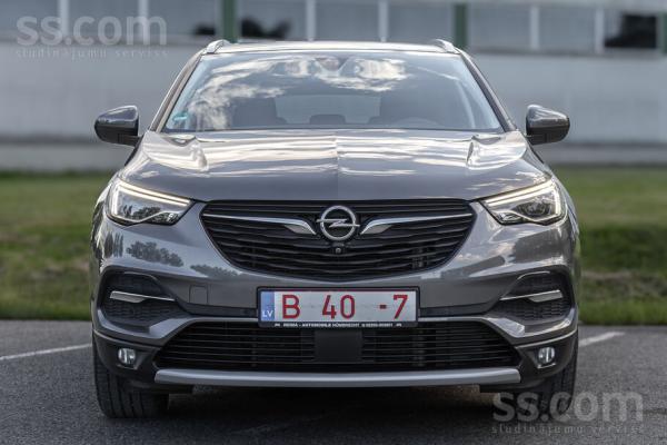 Pelēks Opel Grandland X 2018 Tukums, ar dzinēja tilpumu 2.00 L un nobraukumu 201 tūkst. km par 13490 €, foto 3 vietnē AUTOMOTO.COM.LV
