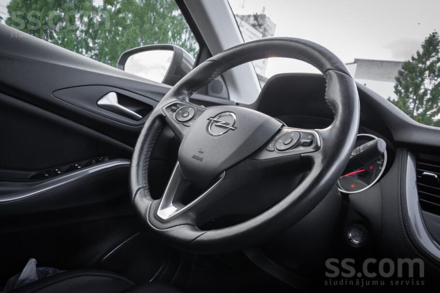 Grey Opel Grandland X 2018 in Tukums, with an engine capacity of 2.00 L and mileage of 201 thousand km for 13490 €, photo 24 on AUTOMOTO.COM.LV