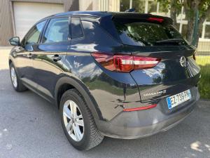 Серый Опель Grandland X 2018 в Таураге, объемом двигателя 1.56 л и пробегом 255 тыс. км за 8500 €, фото 8 на AUTOMOTO.COM.LV