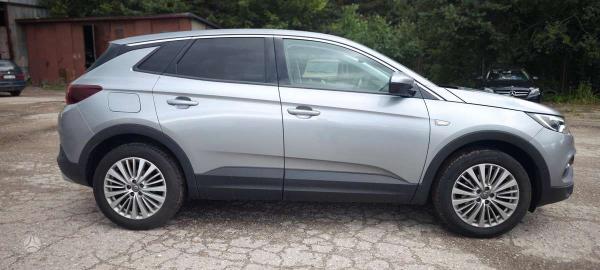 Pelēks Opel Grandland X 2018 Utena, ar dzinēja tilpumu 1.50 L un nobraukumu 161 tūkst. km par 10990 €, foto 2 vietnē AUTOMOTO.COM.LV