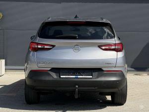 Grey Opel Grandland X 2018 in Siauliai, with an engine capacity of 1.56 L and mileage of 202 thousand km for 9590 €, photo 7 on AUTOMOTO.COM.LV