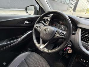 Grey Opel Grandland X 2018 in Siauliai, with an engine capacity of 1.56 L and mileage of 202 thousand km for 9590 €, photo 25 on AUTOMOTO.COM.LV