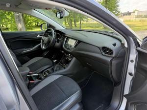 Grey Opel Grandland X 2018 in Taurage, with an engine capacity of 1.20 L and mileage of 148 thousand km for 8500 €, photo 20 on AUTOMOTO.COM.LV