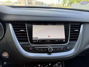 Grey Opel Grandland X 2018 in Taurage, with an engine capacity of 1.20 L and mileage of 148 thousand km for 8500 €, photo 23 on AUTOMOTO.COM.LV