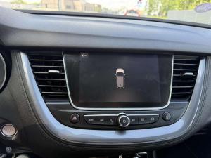 Grey Opel Grandland X 2018 in Taurage, with an engine capacity of 1.20 L and mileage of 148 thousand km for 8500 €, photo 24 on AUTOMOTO.COM.LV