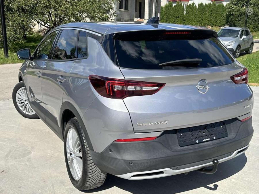 Pelēks Opel Grandland X 2018 Alīta, ar dzinēja tilpumu 1.56 L un nobraukumu 220 tūkst. km par 11980 €, foto 4 vietnē AUTOMOTO.COM.LV