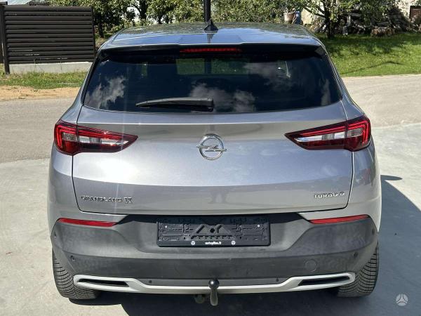 Pelēks Opel Grandland X 2018 Alīta, ar dzinēja tilpumu 1.56 L un nobraukumu 220 tūkst. km par 11980 €, foto 5 vietnē AUTOMOTO.COM.LV