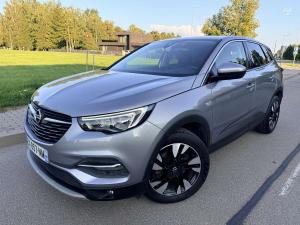 Grey Opel Grandland X 2018 in Taurage, with an engine capacity of 1.20 L and mileage of 148 thousand km for 8500 €, photo 1 on AUTOMOTO.COM.LV