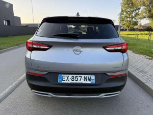 Grey Opel Grandland X 2018 in Taurage, with an engine capacity of 1.20 L and mileage of 148 thousand km for 8500 €, photo 7 on AUTOMOTO.COM.LV