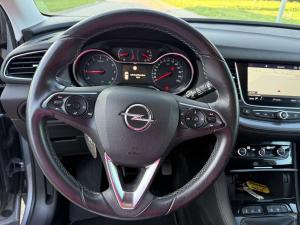 Grey Opel Grandland X 2018 in Taurage, with an engine capacity of 1.20 L and mileage of 148 thousand km for 8500 €, photo 21 on AUTOMOTO.COM.LV