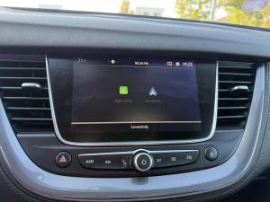 Grey Opel Grandland X 2018 in Taurage, with an engine capacity of 1.20 L and mileage of 148 thousand km for 8500 €, photo 24 on AUTOMOTO.COM.LV